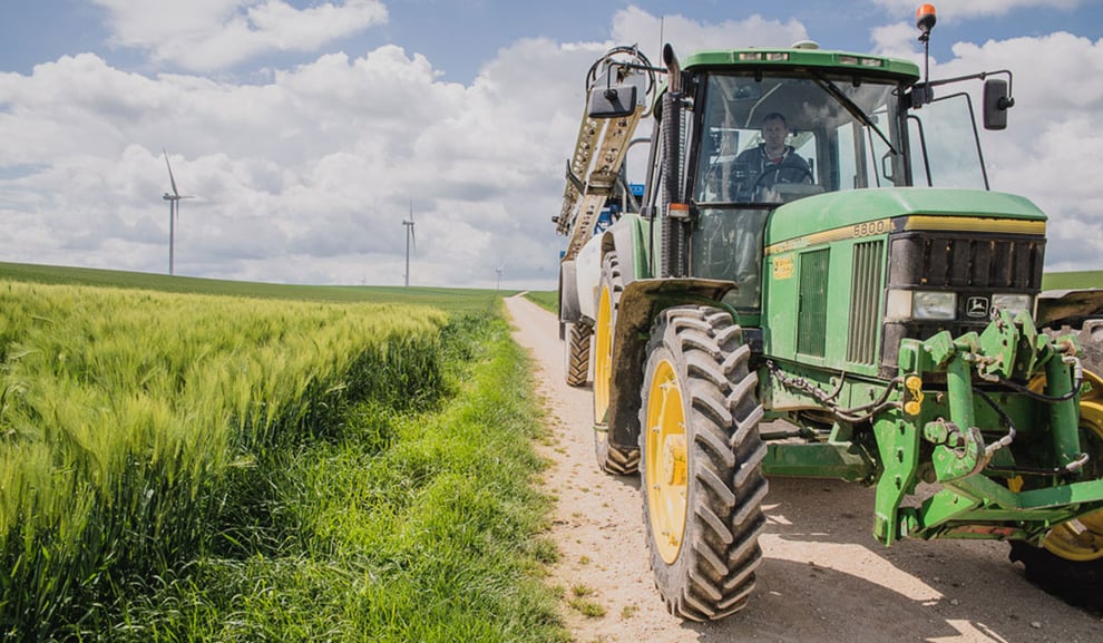 The causes and consequences of tractor overturning