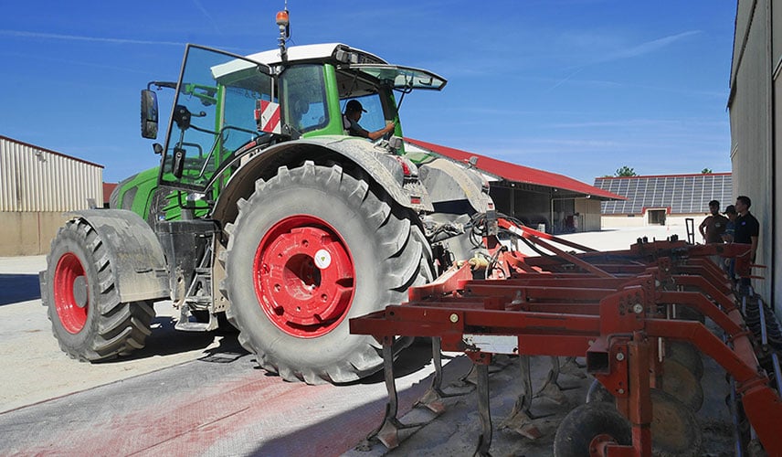 Understanding your tractor tyres’ pressure -load -speed link