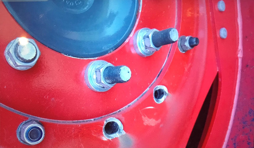 Are adjustable rims better than welded rims?