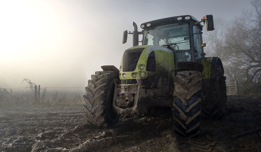 Which agricultural tyre to use in bad weather conditions?